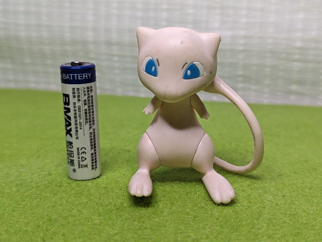 2005 Pokemon Posable Mew Pokemon the Movie Figure Tomy 2005 Action Pose ...