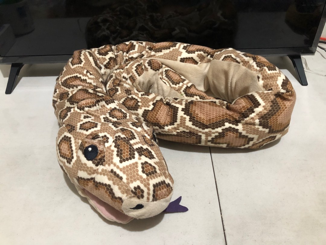 63” Snake Hand Puppet on Carousell