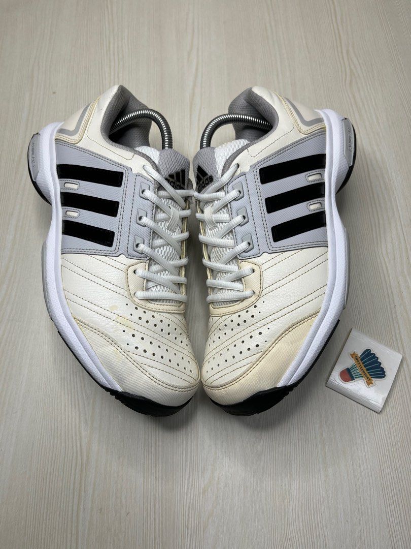 ADIDAS ADIWEAR on Carousell