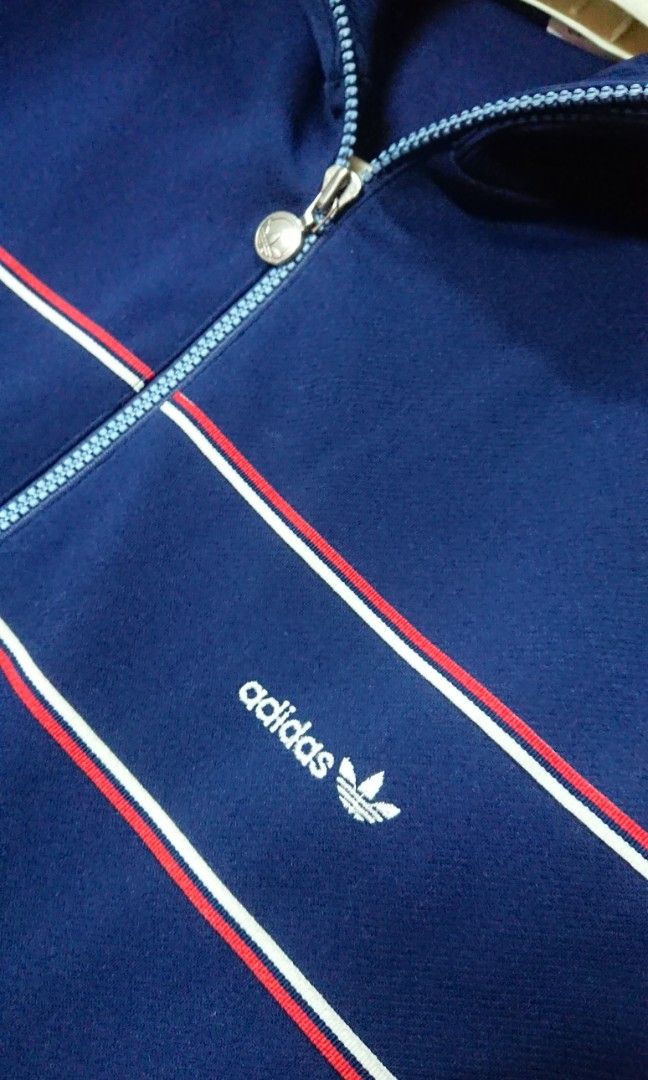 Adidas ats 190, Men's Fashion, Coats, Jackets and Outerwear on Carousell