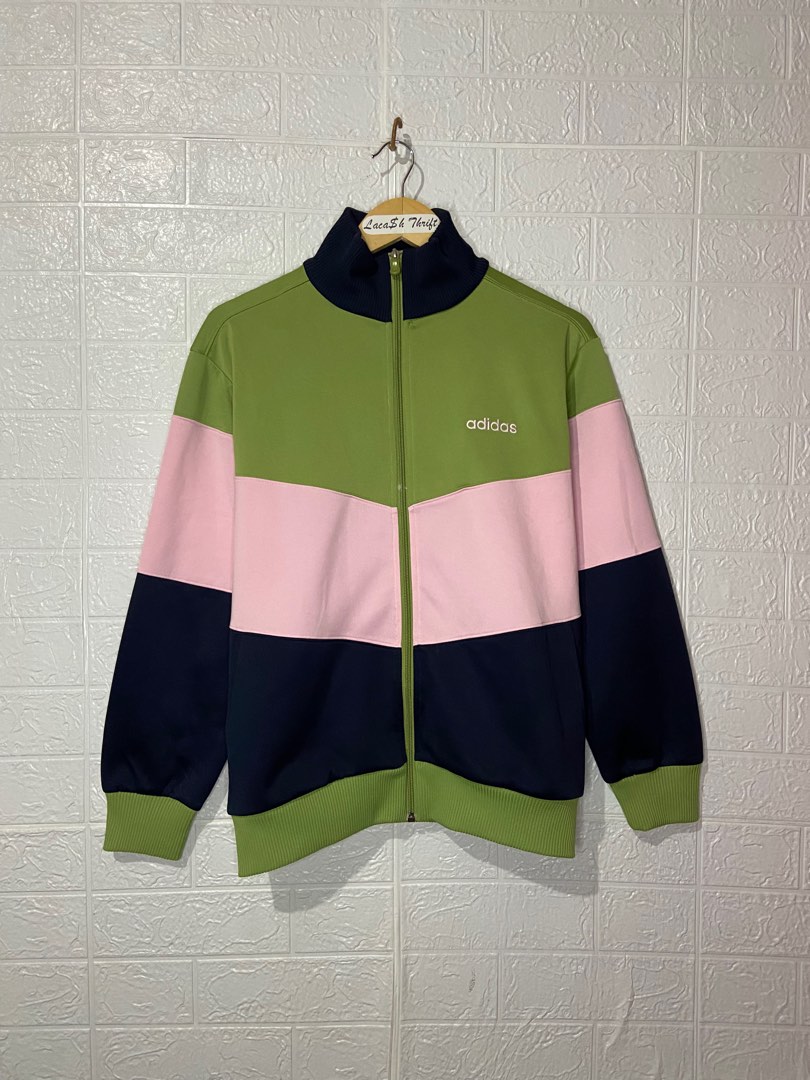 ADIDAS SCRIPT TRICOLOR (513177) on Carousell