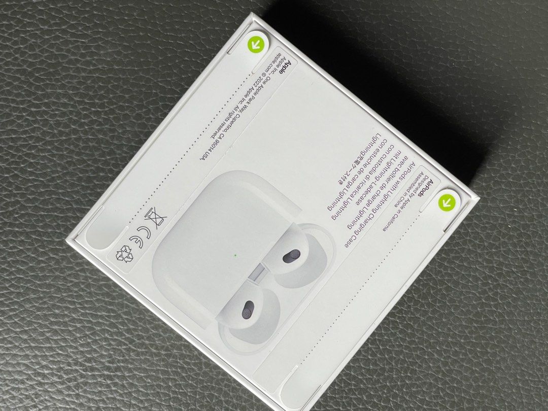 AirPod generation 3, 手提電話, 智能穿戴裝置及智能手錶 - Carousell