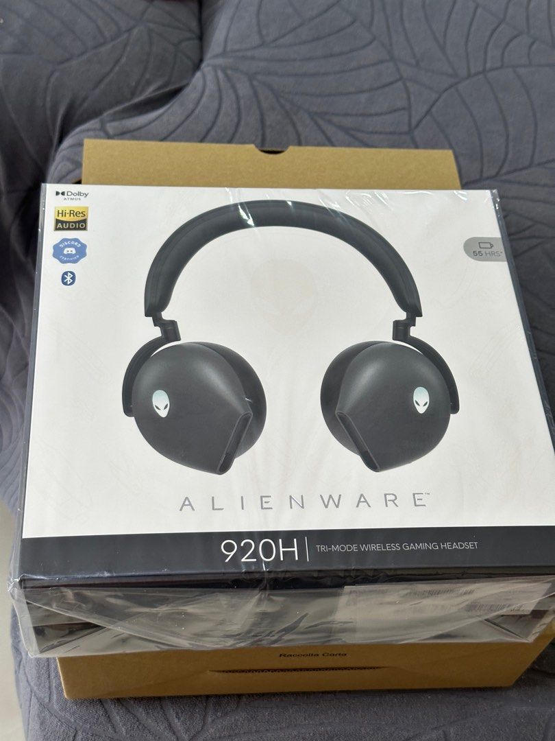 Alienware gaming headset AW920H, Audio, Headphones & Headsets on Carousell