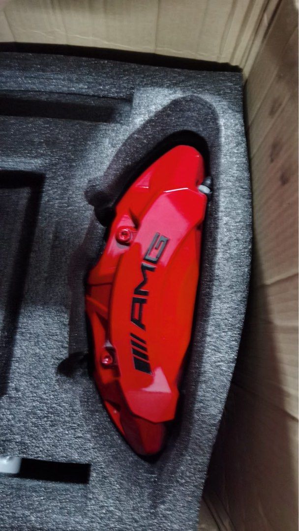 AMG A35 original 4 pot Brake kit + slotted brake disc, Car Accessories ...