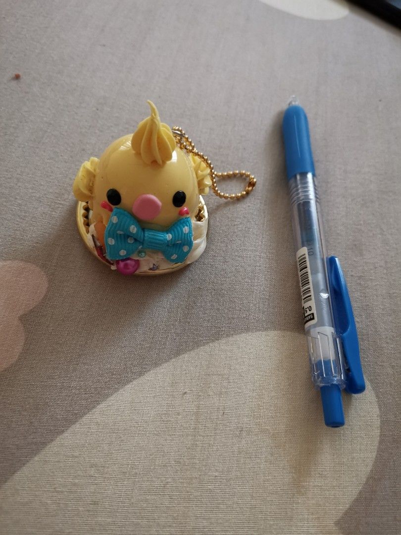 Amuse duck keychain, Hobbies & Toys, Toys & Games on Carousell