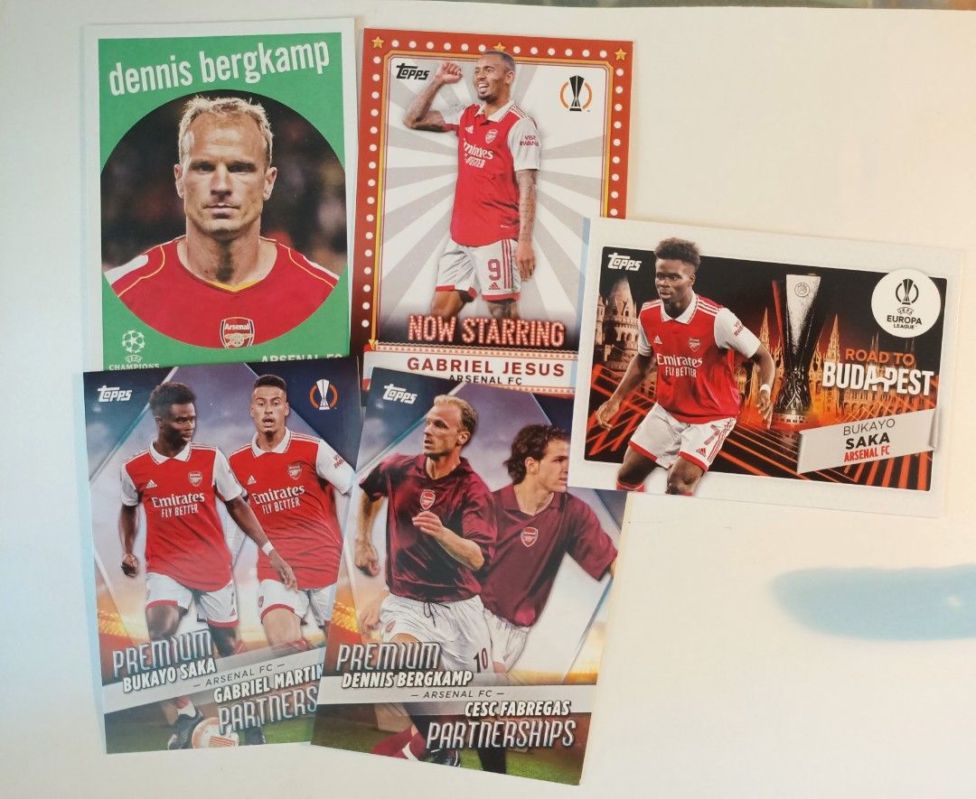 Arsenal lot ( Lionel Messi Cristiano Ronaldo Match attax limited ...
