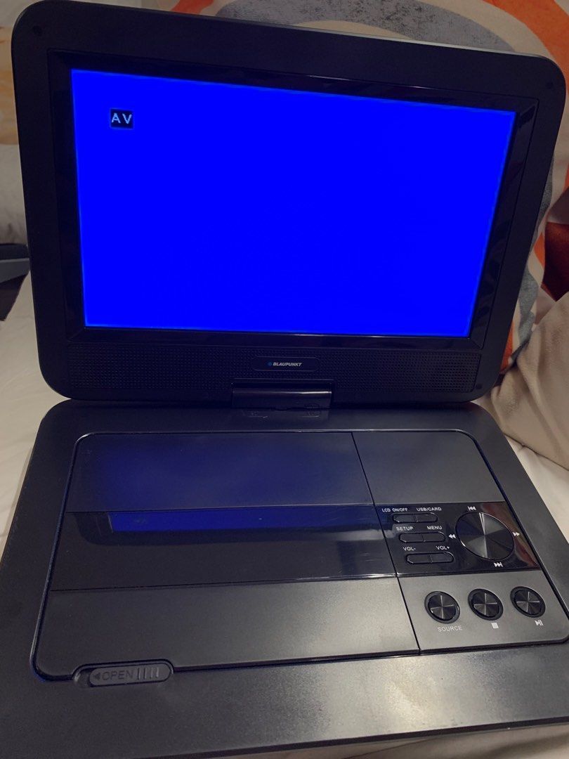 Blaupunkt Portable Video Monitor 9" LCD Screen w AV Input, Hobbies ...