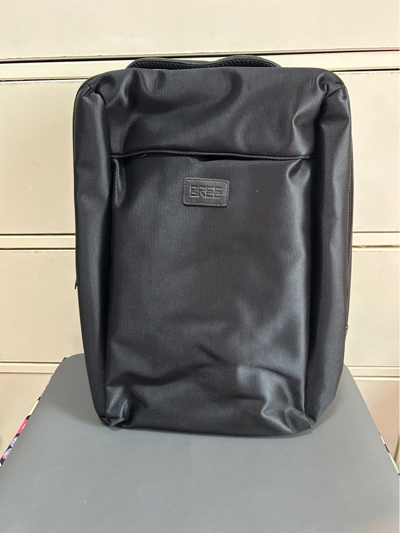 Bree laptop backpack, Men's Fashion, Bags, Backpacks on Carousell