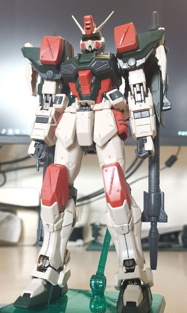 [BUILT] MG GAT-X103 Buster Gundam with 3rd party metal inner frame ...