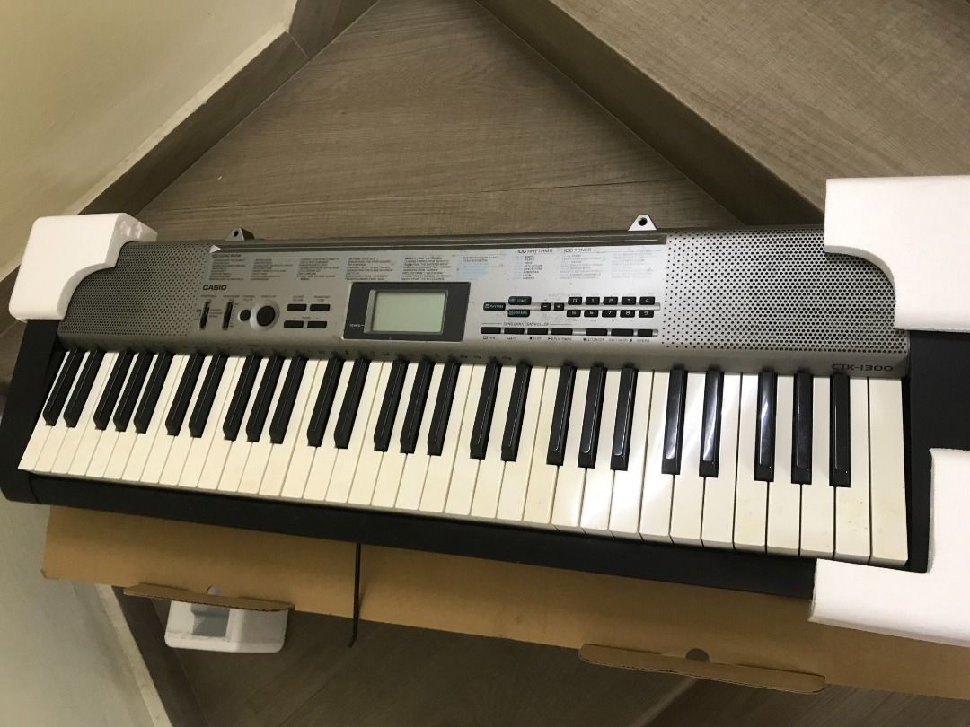 Casio Keyboard CTK-1300, Hobbies & Toys, Music & Media, Musical ...