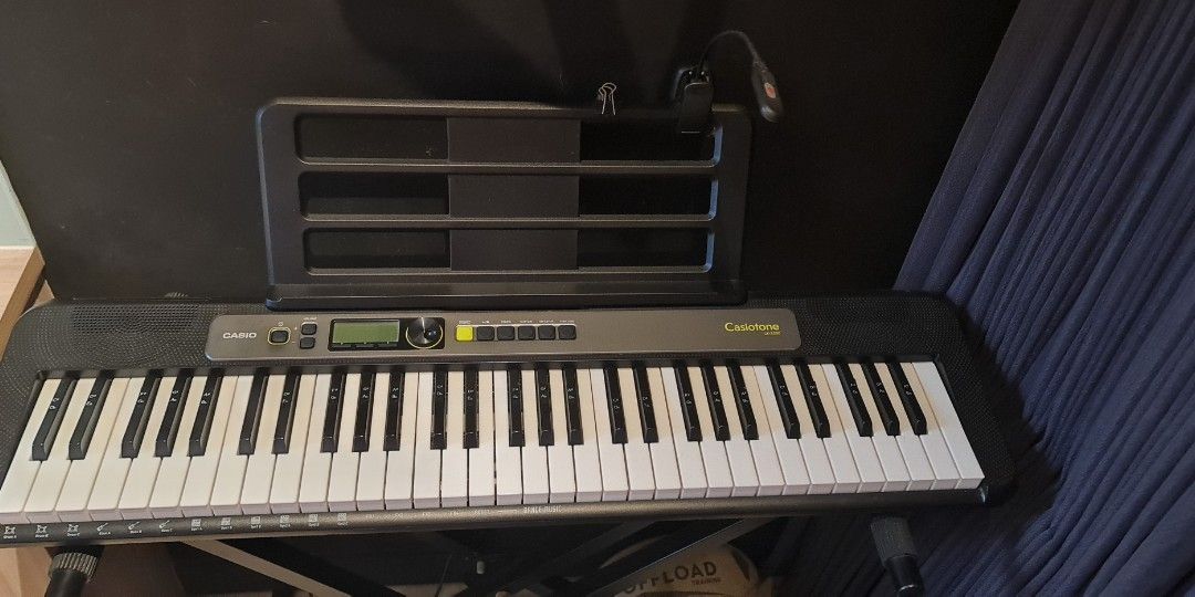 CASIO LKS250 lighted key musical keyboard, Hobbies & Toys, Music ...