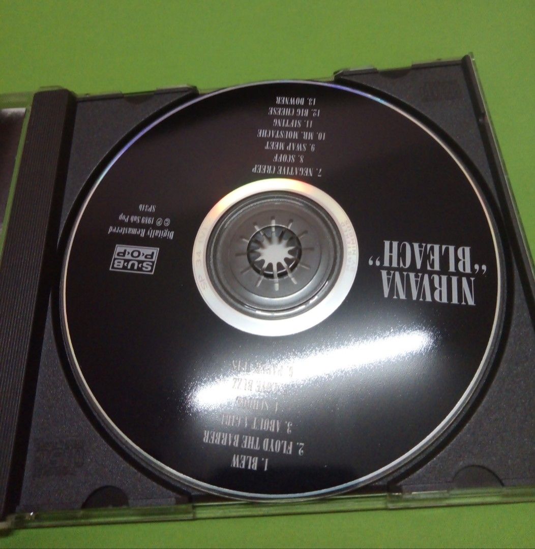 CD NIRVANA : BLEACH ALBUM (REISSUE) GRUNGE SLUDGE KURT COBAIN FOO ...