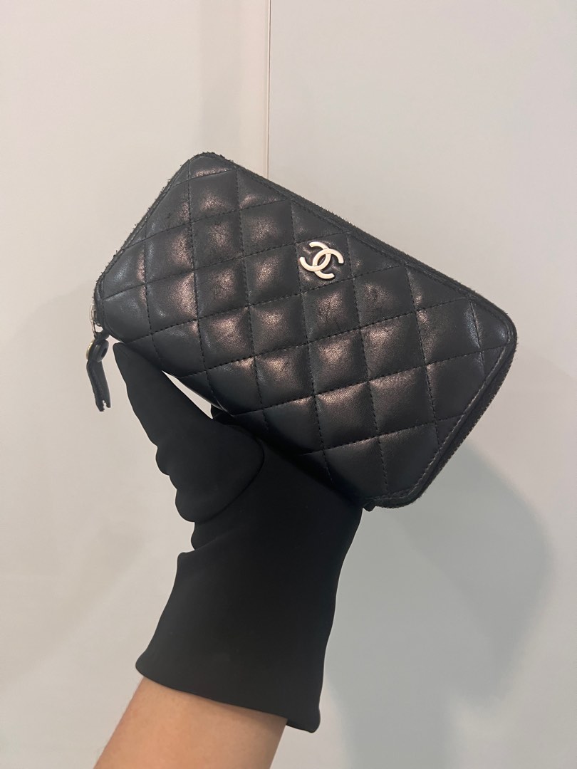 Chanel long wallet zipper, Luxury, Bags & Wallets on Carousell