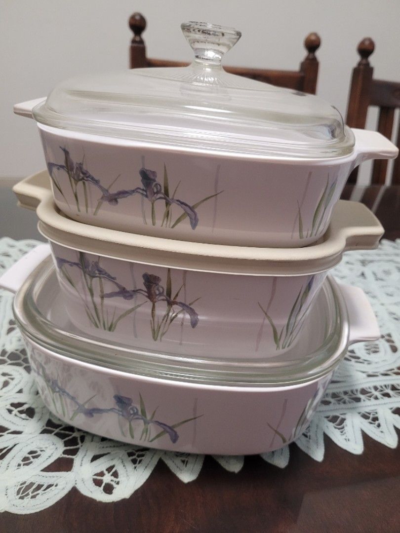 Corningware 3pots with lids, Furniture & Home Living, Kitchenware ...