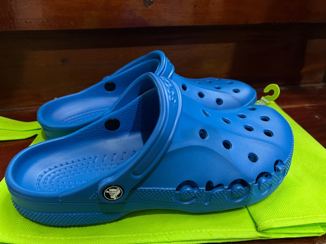 Crocs Baya Clogs M10, Men's Fashion, Footwear, Slippers & Slides on ...