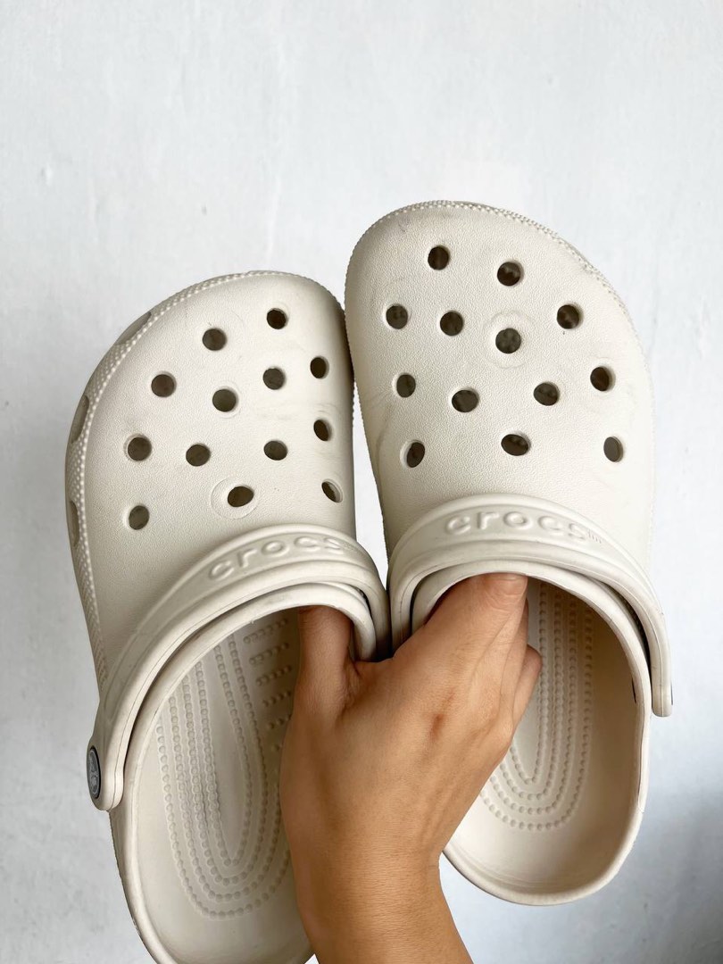 Crocs Bone, Women's Fashion, Footwear, Flipflops and Slides on Carousell
