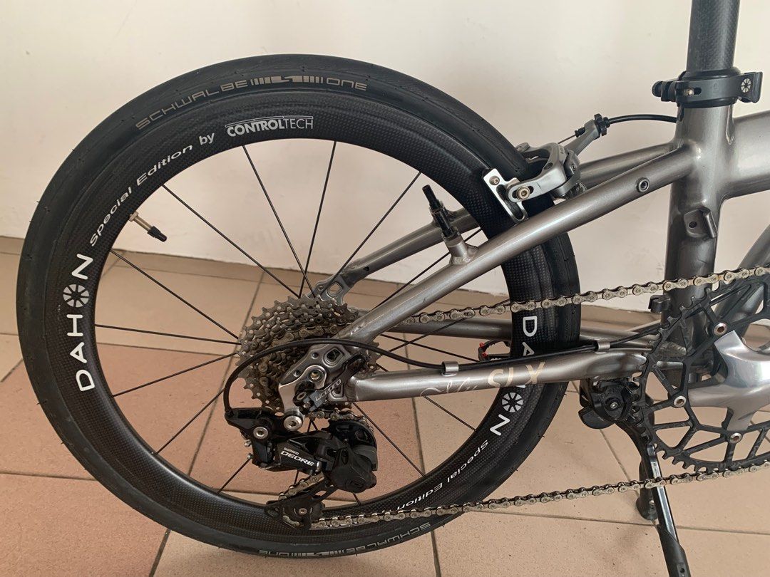 Dahon MU SLX, Sports Equipment, Bicycles & Parts, Bicycles on Carousell