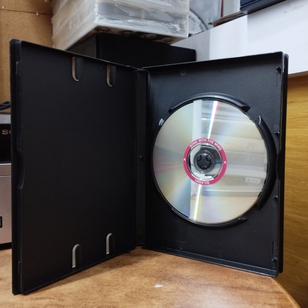 (DVD) GONE WITH THE WIND, Hobbies & Toys, Music & Media, CDs & DVDs on Carousell