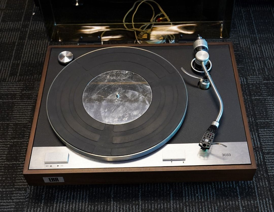 ERA 3033 belt drive turntable, Audio, Other Audio Equipment on Carousell