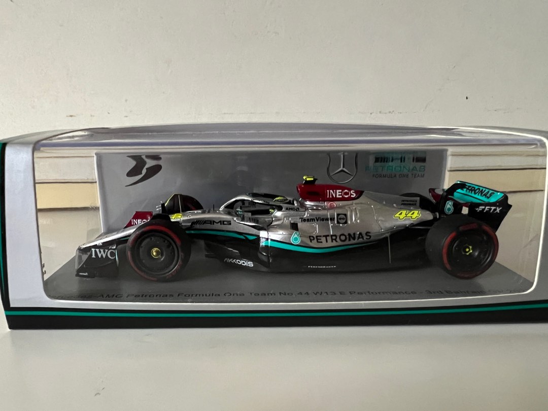 F1 Spark 1:43 Lewis Hamilton 2022, Hobbies & Toys, Memorabilia ...