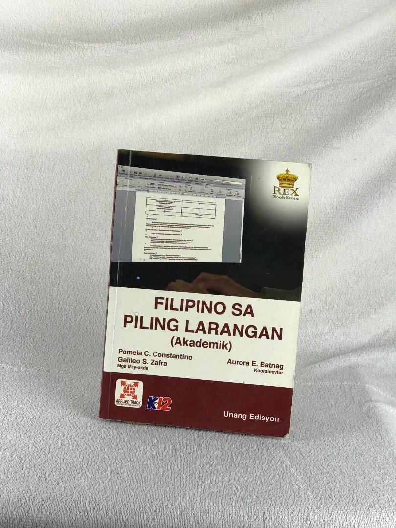 Filipino sa Piling Larangan, Hobbies & Toys, Books & Magazines, Textbooks on Carousell