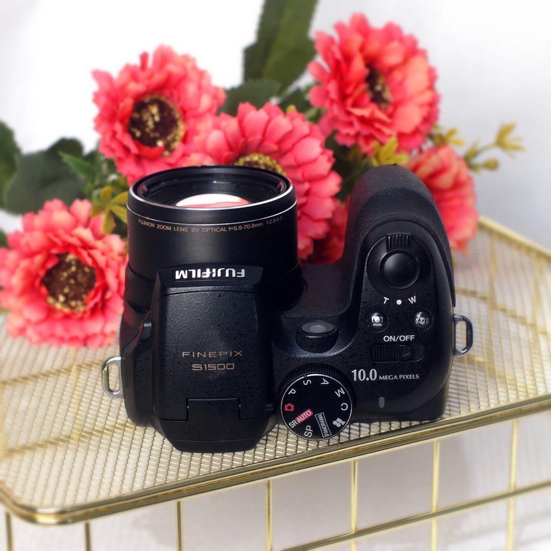 Fujifilm Finepix S1500 Digital Camera on Carousell
