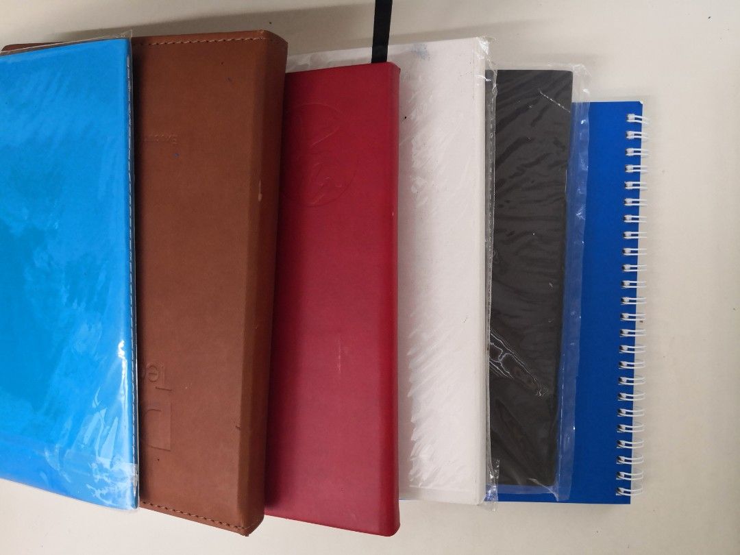 Full-scale paper and Notebooks, Hobbies & Toys, Stationery & Craft ...