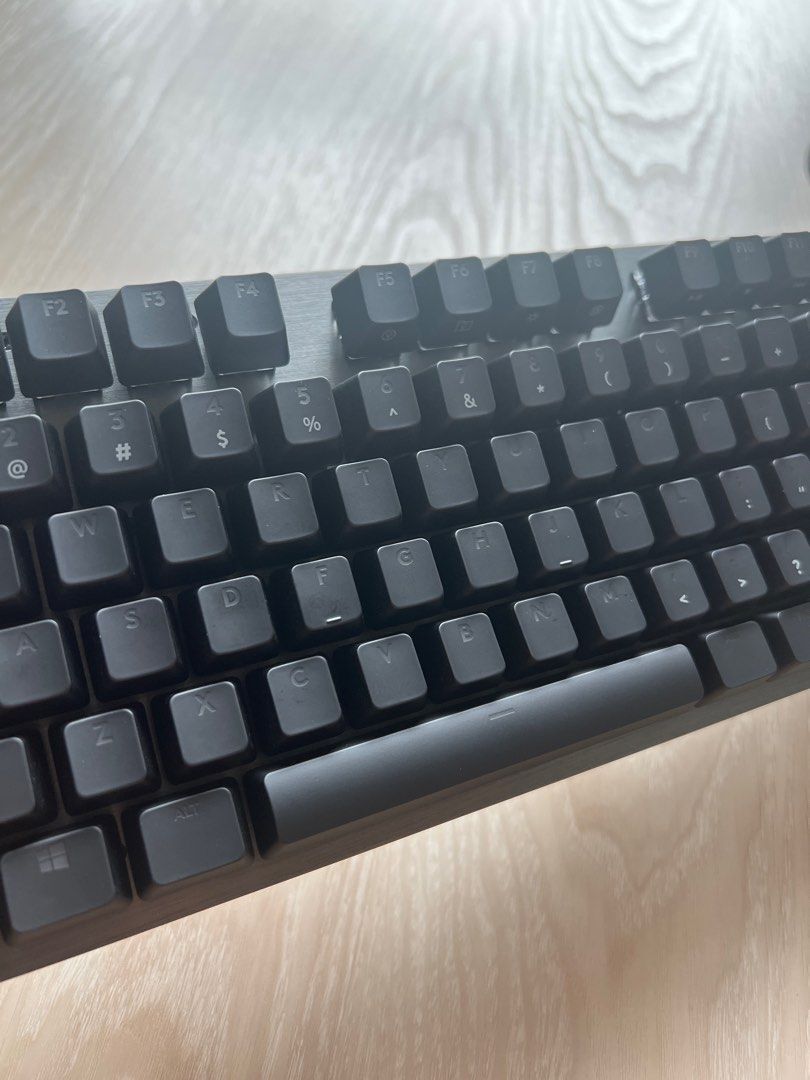 G512 Logitech mechanical keyboard, Computers & Tech, Parts ...