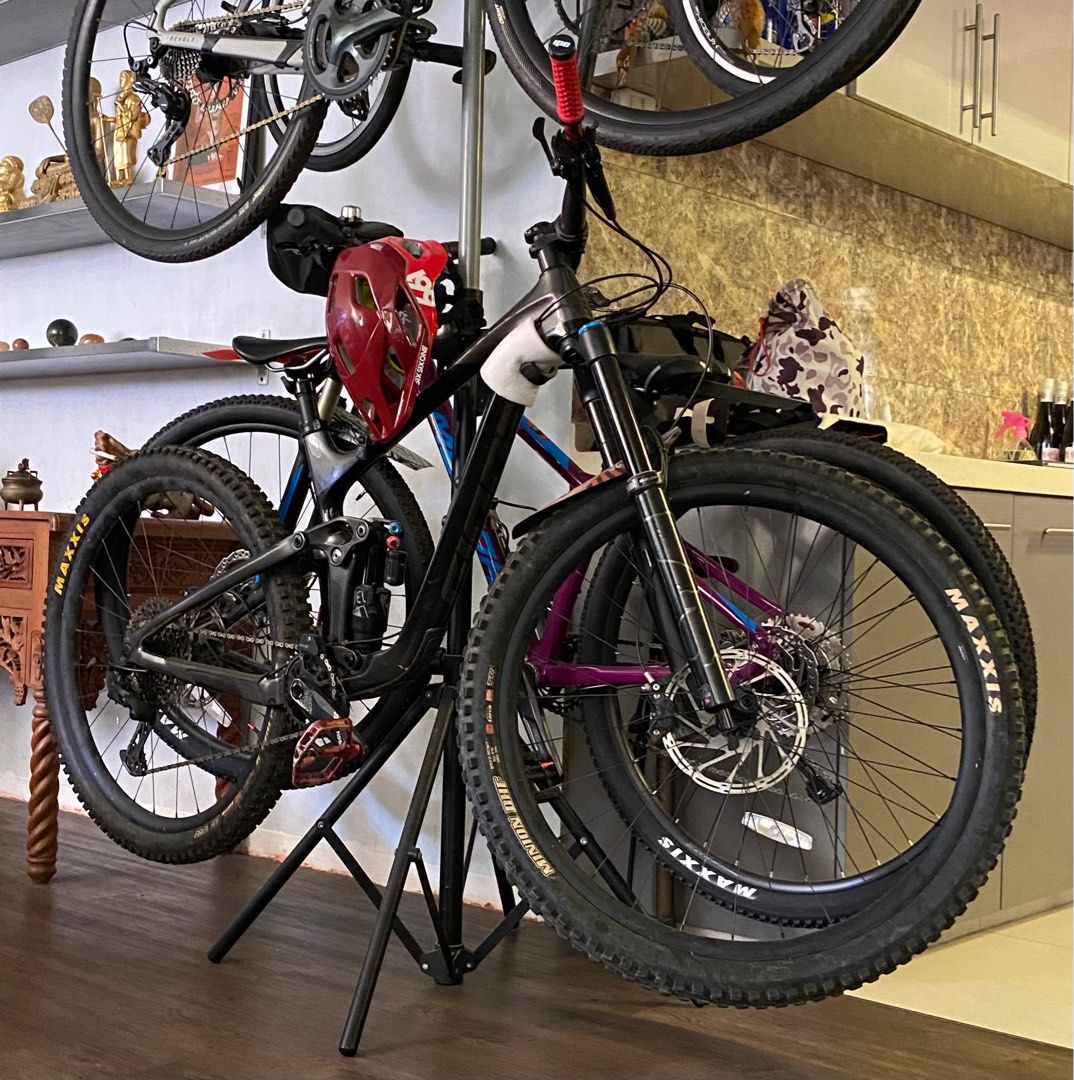 Giant Reign Advance Pro CF 2021 Size M, Sports Equipment, Bicycles ...