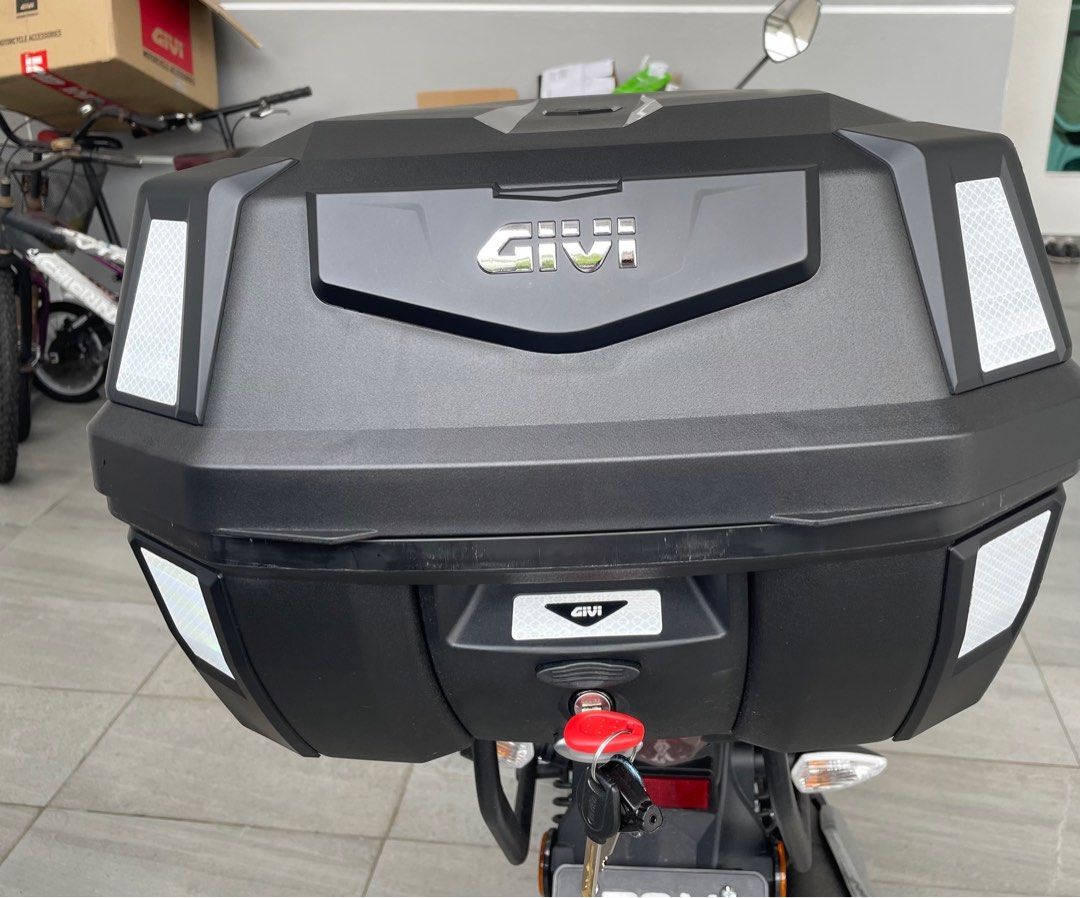 Givi box motor B42NB, kotak motor givi 100% original, Auto Accessories ...