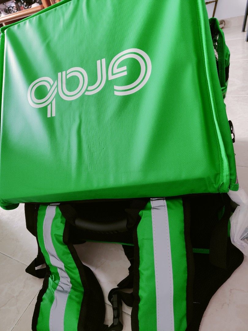Grab Food delivery thermal bag, Everything Else on Carousell