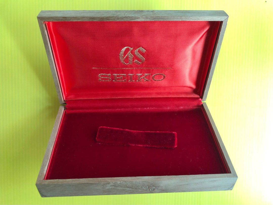 Grand Seiko Vintage Watch Box, Men's Fashion, Watches & Accessories ...