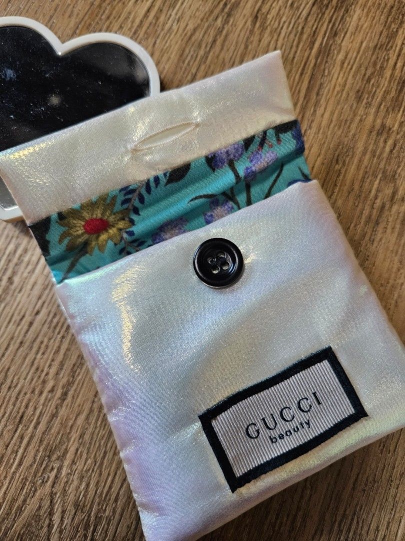Gucci Heart Mirror, Beauty & Personal Care, Face, Makeup on Carousell