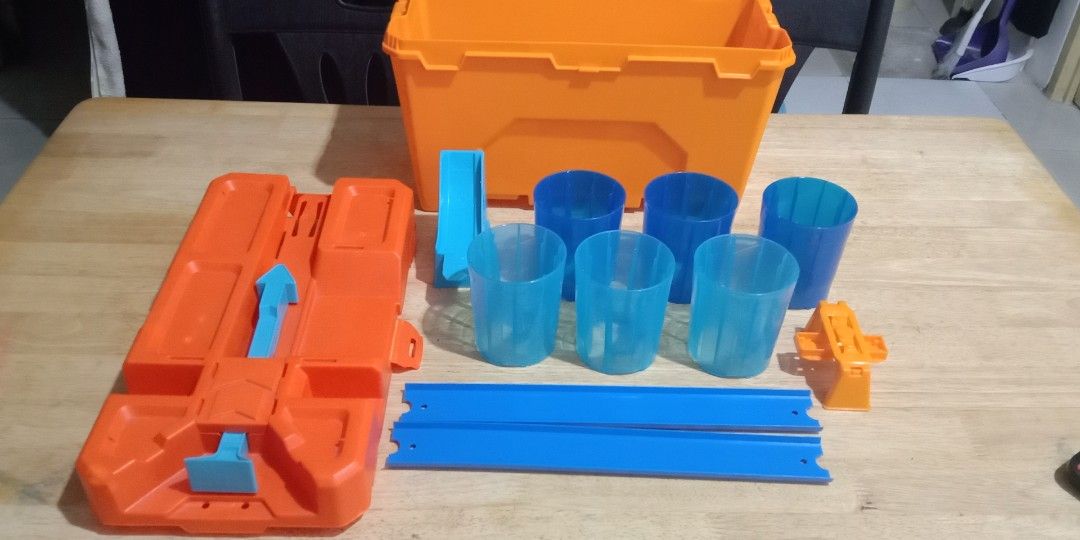 Hot Wheels Track Builder Barrel Box, Hobbies & Toys, Toys & Games on ...