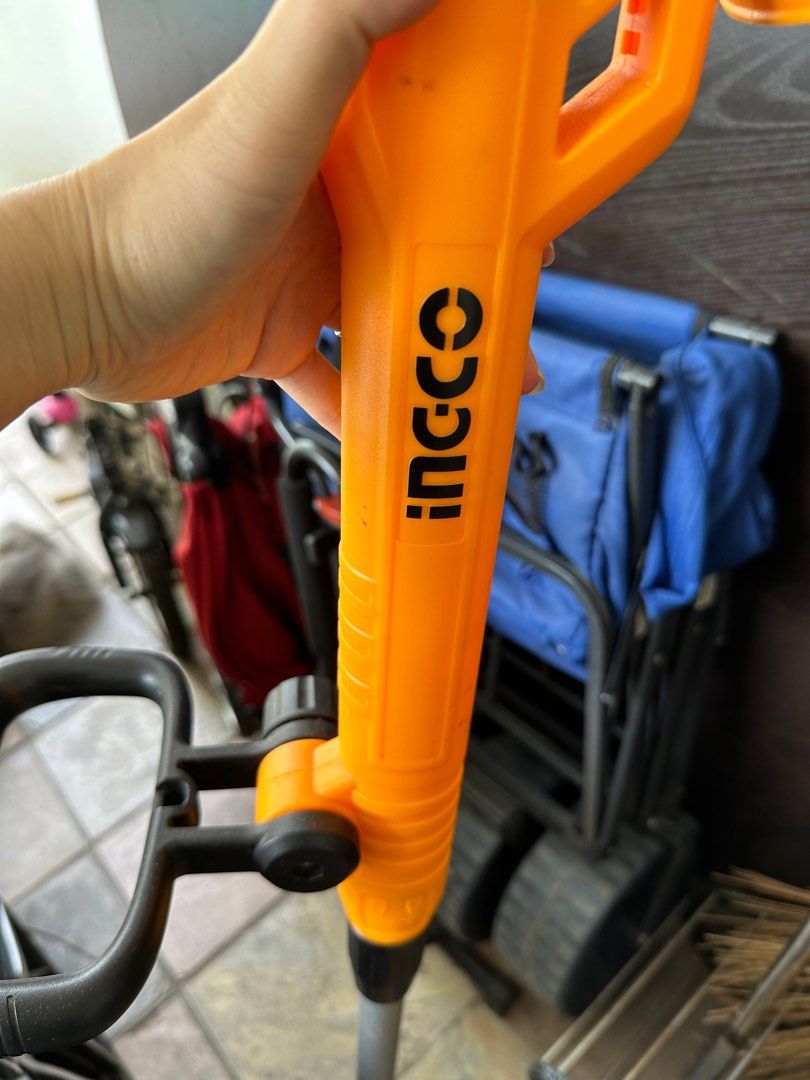 Ingco grass cutter with rechargeable battery and charging station ...