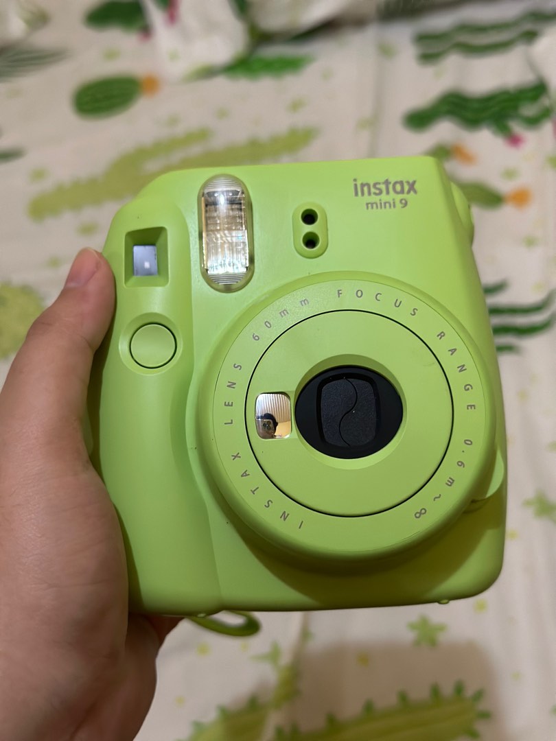 INSTAX MINI 9, Photography, Cameras on Carousell