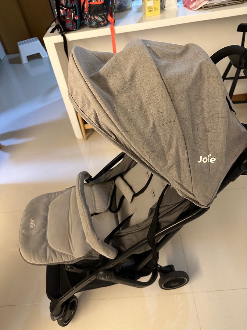 Joie stroller, Babies & Kids, Going Out, Strollers on Carousell