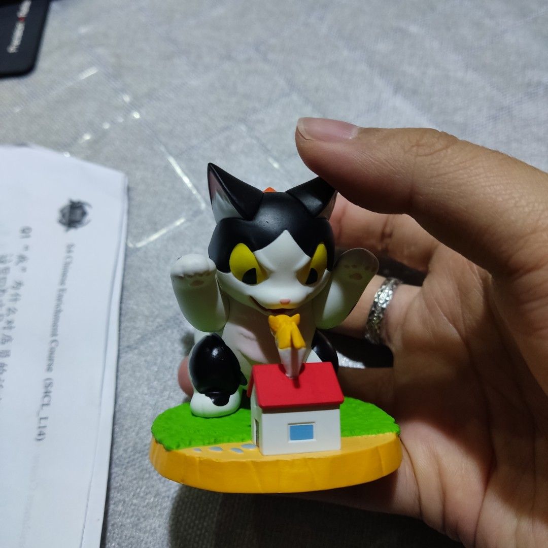 Kaiju Negora Cat Godzilla Blindbox Figure, Hobbies & Toys, Toys & Games ...