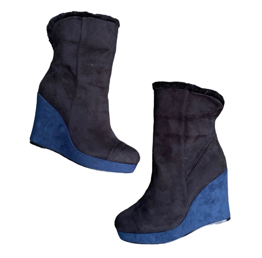 katie judith velour y2k boots, Women's Fashion, Footwear, Boots on ...