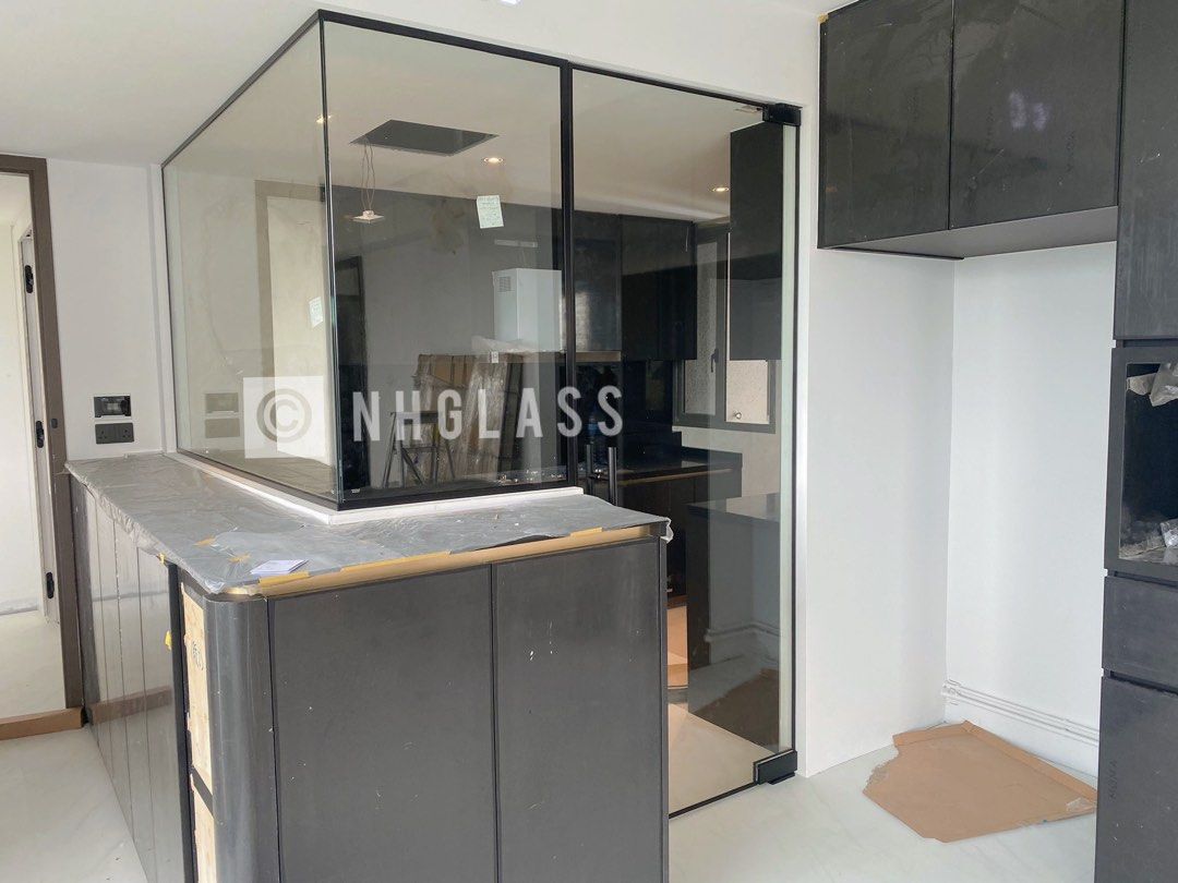 Kitchen door / bto door/ glass door / sliding door / swing door / yard ...