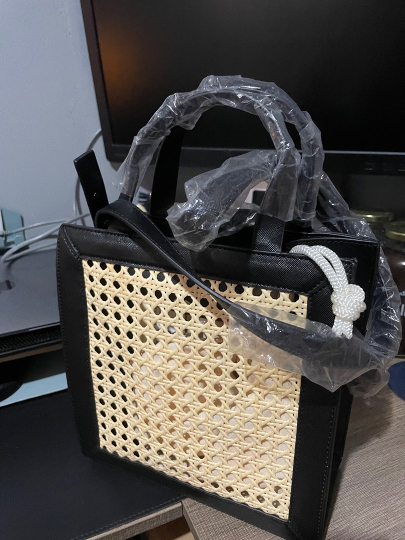 Korean Latem Brand, Women's Fashion, Bags & Wallets, Tote Bags on Carousell