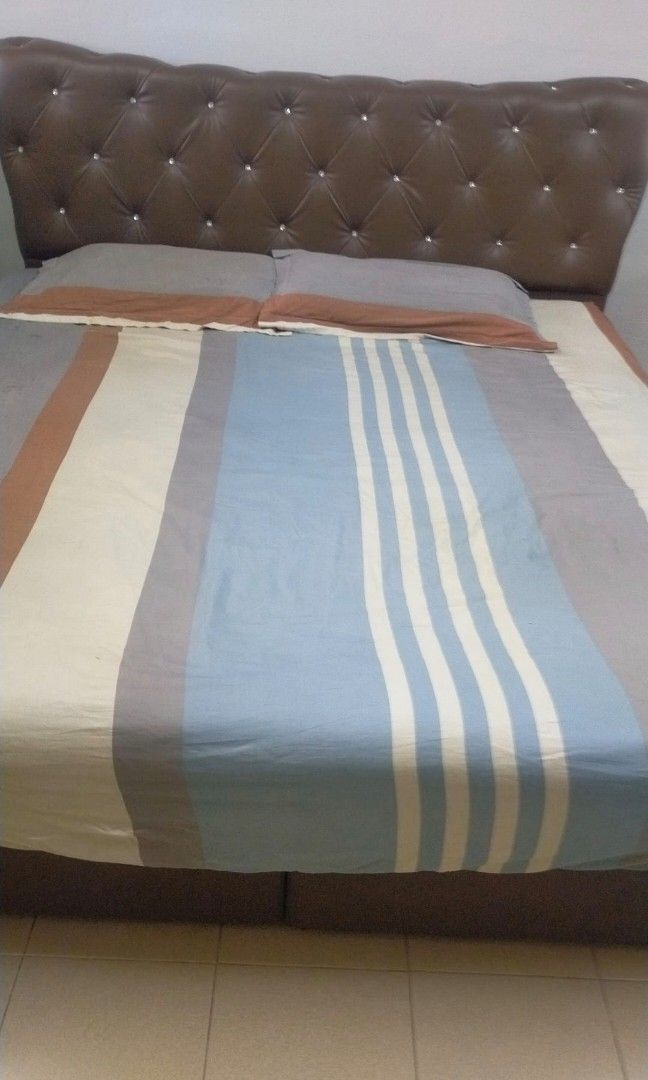 KOVAN MRT (NE13) COMMON ROOM, Property, Rentals, Room Rentals on Carousell