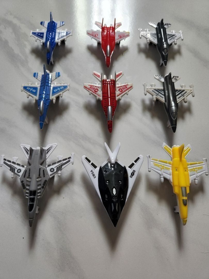 MISC Toy Cars , Tomica Airlines Cargo Jumbo Jet Plane , Plastic Fighter ...
