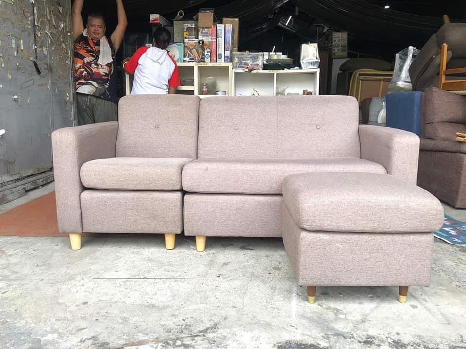 Modern sofa Japan surplus on Carousell