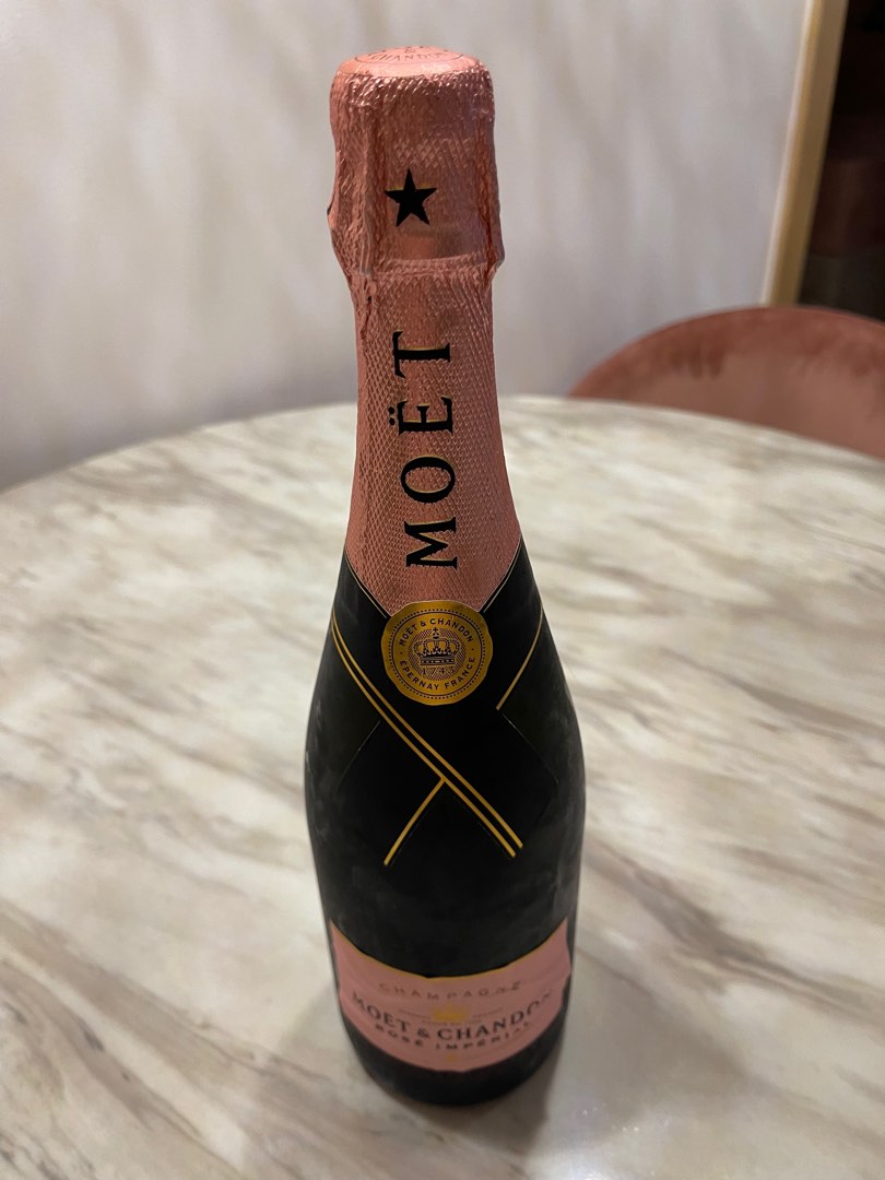 Moet & Chandon Rose Imperial, Food & Drinks, Alcoholic Beverages on ...