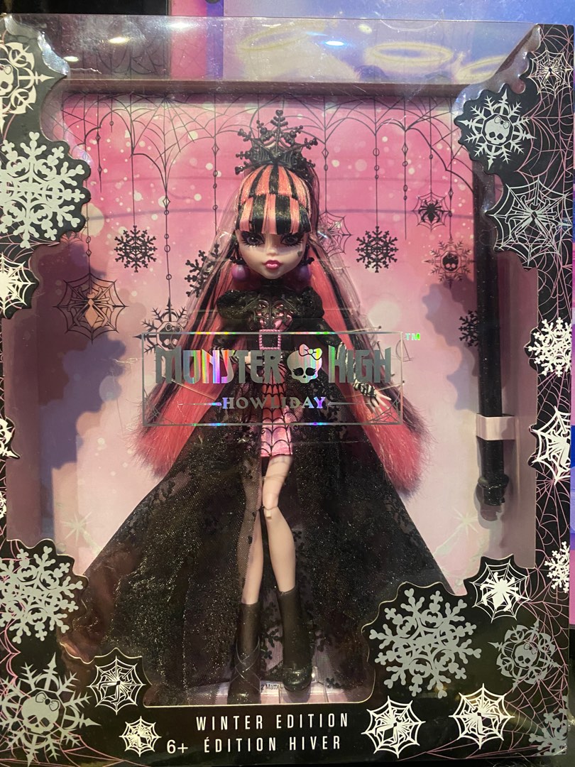 Monster High Howliday Draculaura on Carousell