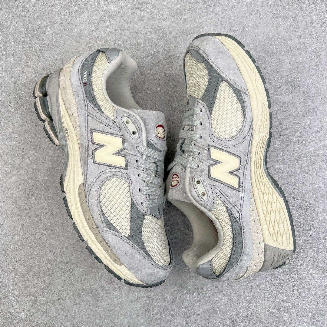 New Balance 2002R, 男裝, 鞋, 波鞋 - Carousell