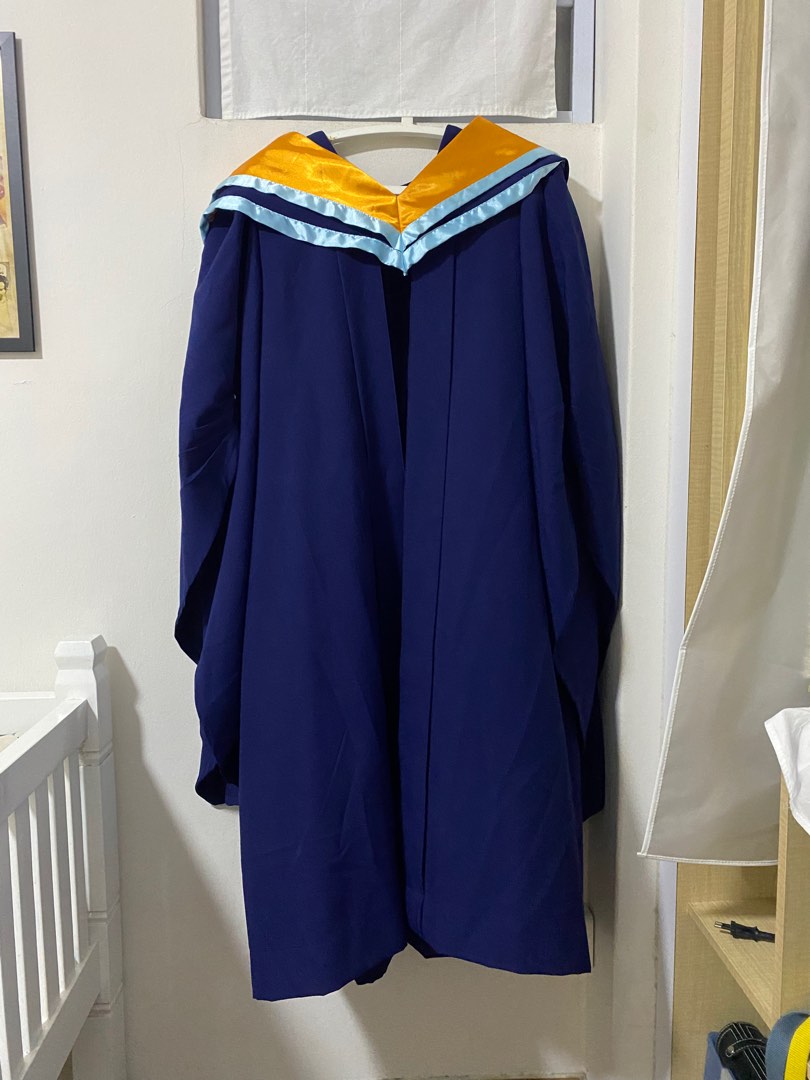 NTU Bachelor of Business Graduation Gown, Men's Fashion, Coats, Jackets ...