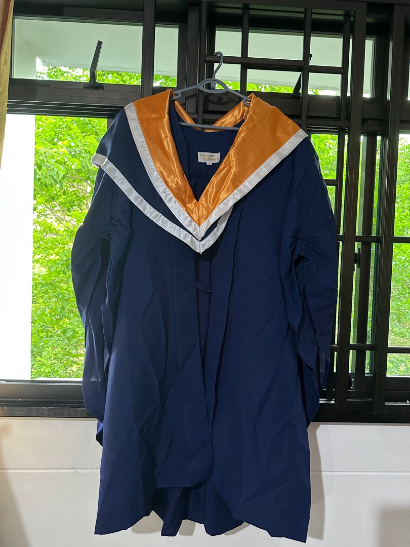NTU Graduation Robe (Accountancy), Women's Fashion, Coats, Jackets and ...