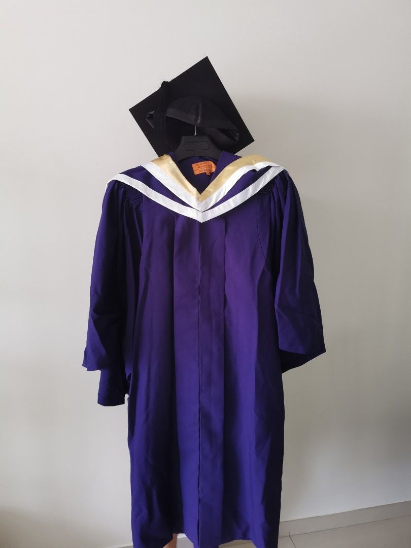 NUS Graduation Gown (Engineering), Men's Fashion, Coats, Jackets and ...